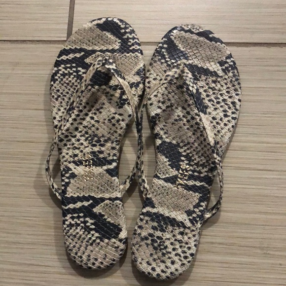 TKEES | Shoes | Tkees Flip Flops Snake | Poshmark